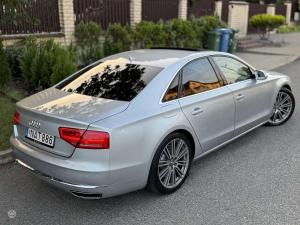 Grey Audi A8 2014 in Vilnius, with an engine capacity of 4.13 L and mileage of 280 thousand km for 11950 €, photo 25 on AUTOMOTO.COM.LV