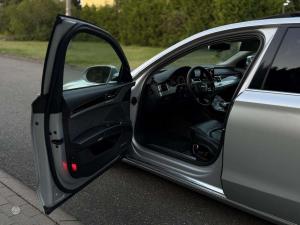Grey Audi A8 2014 in Vilnius, with an engine capacity of 4.13 L and mileage of 280 thousand km for 11950 €, photo 37 on AUTOMOTO.COM.LV
