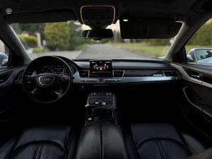 Grey Audi A8 2014 in Vilnius, with an engine capacity of 4.13 L and mileage of 280 thousand km for 11950 €, photo 52 on AUTOMOTO.COM.LV