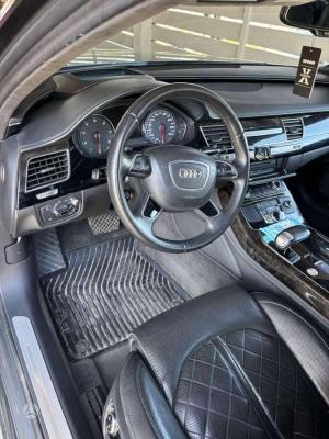Pelēks Audi A8 2015 Kauņa, ar dzinēja tilpumu 4.00 L un nobraukumu 155 tūkst. km par 17100 €, foto 6 vietnē AUTOMOTO.COM.LV