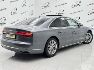 Pelēks Audi A8 2016 Viļņa, ar dzinēja tilpumu 2.97 L un nobraukumu 208 tūkst. km par 18900 €, foto 3 vietnē AUTOMOTO.COM.LV