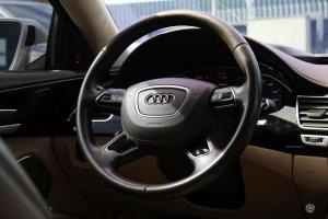 Grey Audi A8 2016 in Vilnius, with an engine capacity of 3.99 L and mileage of 163 thousand km for 10400 €, photo 17 on AUTOMOTO.COM.LV