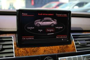 Grey Audi A8 2016 in Vilnius, with an engine capacity of 3.99 L and mileage of 163 thousand km for 10400 €, photo 20 on AUTOMOTO.COM.LV