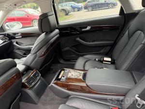 Grey Audi A8 2016 in Riga, with an engine capacity of 3.00 L and mileage of 112 thousand km for 29500 €, photo 6 on AUTOMOTO.COM.LV