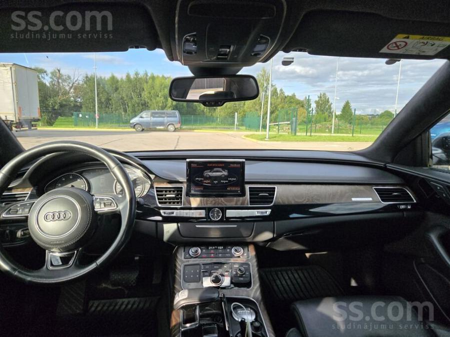 Pelēks Audi A8 2016 Rīga, ar dzinēja tilpumu 3.00 L un nobraukumu 360 tūkst. km par 12000 €, foto 10 vietnē AUTOMOTO.COM.LV