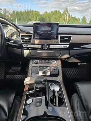 Pelēks Audi A8 2016 Rīga, ar dzinēja tilpumu 3.00 L un nobraukumu 360 tūkst. km par 12000 €, foto 11 vietnē AUTOMOTO.COM.LV