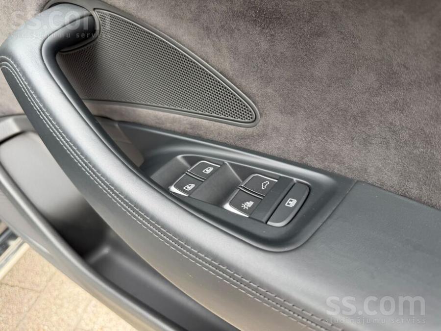 Pelēks Audi A8 2016 Rīga, ar dzinēja tilpumu 3.00 L un nobraukumu 211 tūkst. km par 17850 €, foto 29 vietnē AUTOMOTO.COM.LV