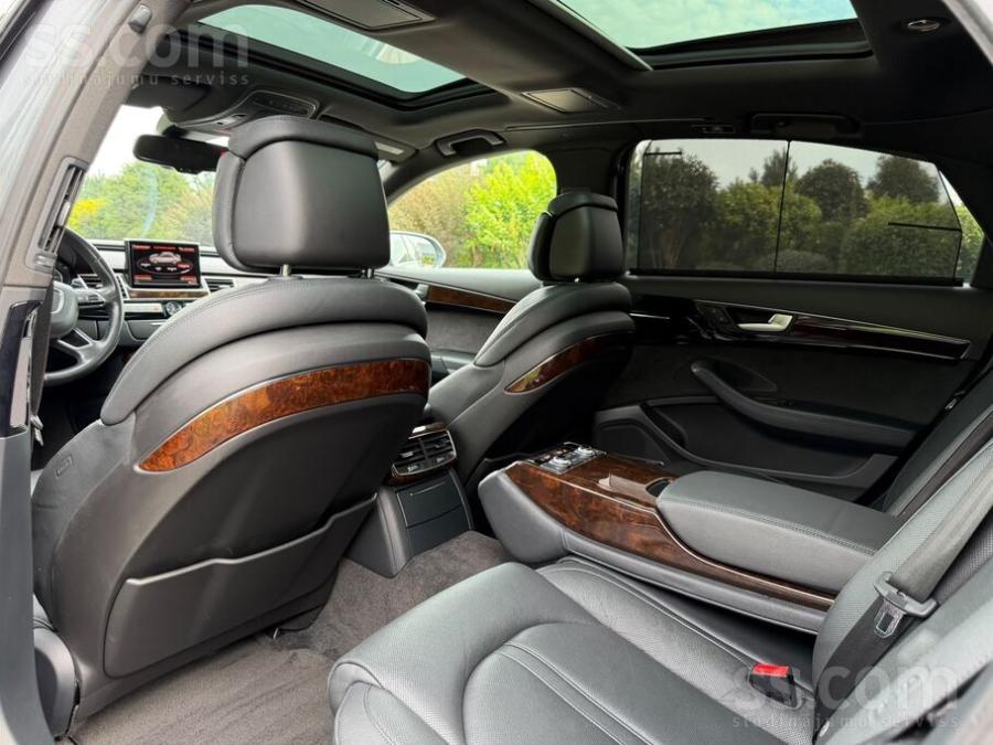 Pelēks Audi A8 2016 Rīga, ar dzinēja tilpumu 3.00 L un nobraukumu 211 tūkst. km par 17850 €, foto 32 vietnē AUTOMOTO.COM.LV