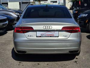 Grey Audi A8 2016 in Vilnius, with an engine capacity of 3.99 L and mileage of 163 thousand km for 9900 €, photo 6 on AUTOMOTO.COM.LV