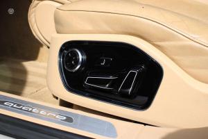 Grey Audi A8 2016 in Vilnius, with an engine capacity of 3.99 L and mileage of 163 thousand km for 9900 €, photo 29 on AUTOMOTO.COM.LV