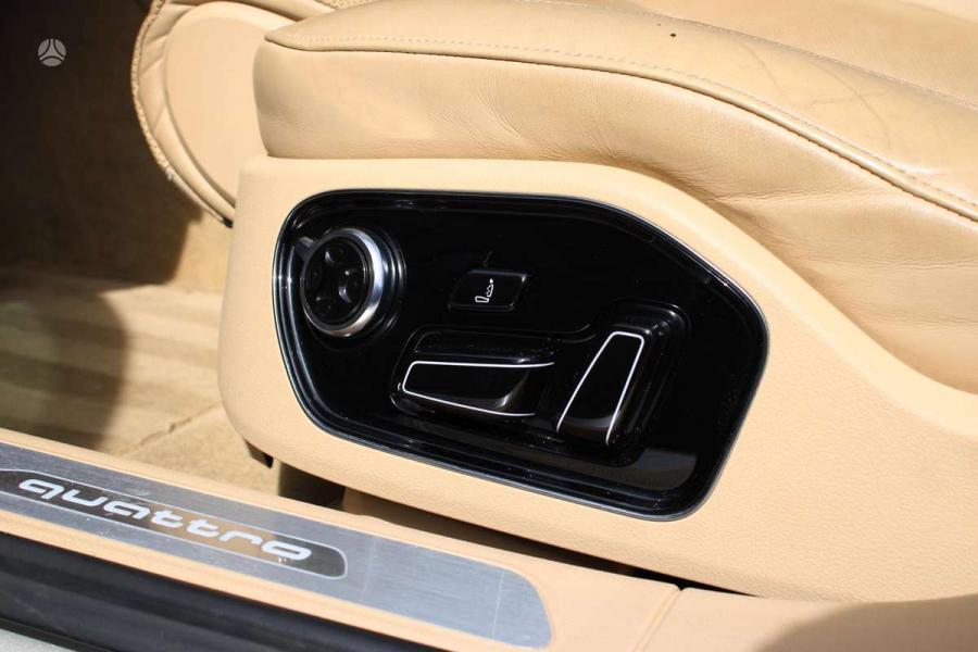 Grey Audi A8 2016 in Vilnius, with an engine capacity of 3.99 L and mileage of 163 thousand km for 9900 €, photo 29 on AUTOMOTO.COM.LV