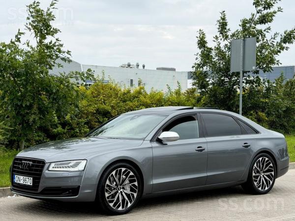 Grey Audi A8 2016 in Riga, with an engine capacity of 3.00 L and mileage of 213 thousand km for 19900 €, photo 3 on AUTOMOTO.COM.LV