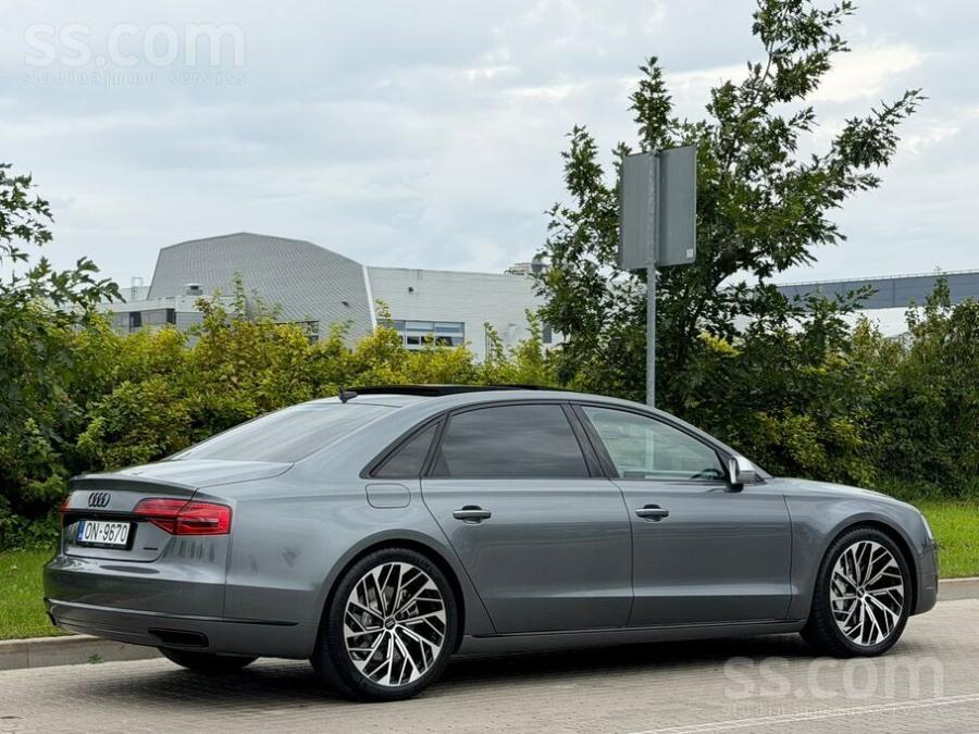 Pelēks Audi A8 2016 Rīga, ar dzinēja tilpumu 3.00 L un nobraukumu 213 tūkst. km par 19900 €, foto 9 vietnē AUTOMOTO.COM.LV