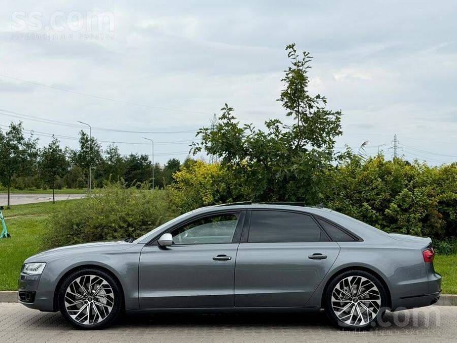 Pelēks Audi A8 2016 Rīga, ar dzinēja tilpumu 3.00 L un nobraukumu 213 tūkst. km par 19900 €, foto 12 vietnē AUTOMOTO.COM.LV