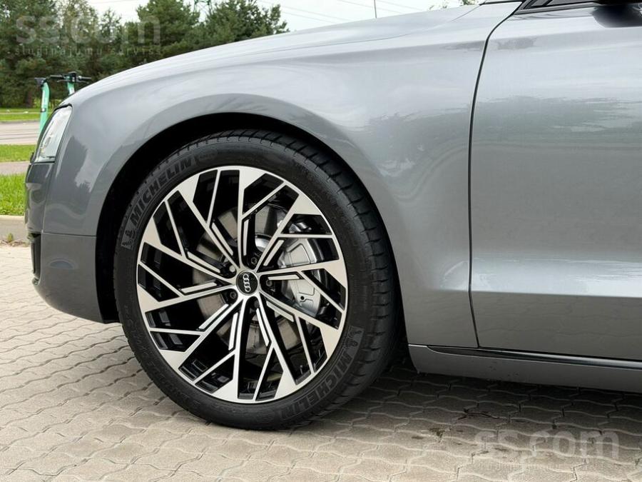 Pelēks Audi A8 2016 Rīga, ar dzinēja tilpumu 3.00 L un nobraukumu 213 tūkst. km par 19900 €, foto 13 vietnē AUTOMOTO.COM.LV
