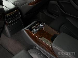 Pelēks Audi A8 2016 Rīga, ar dzinēja tilpumu 3.00 L un nobraukumu 213 tūkst. km par 19900 €, foto 30 vietnē AUTOMOTO.COM.LV