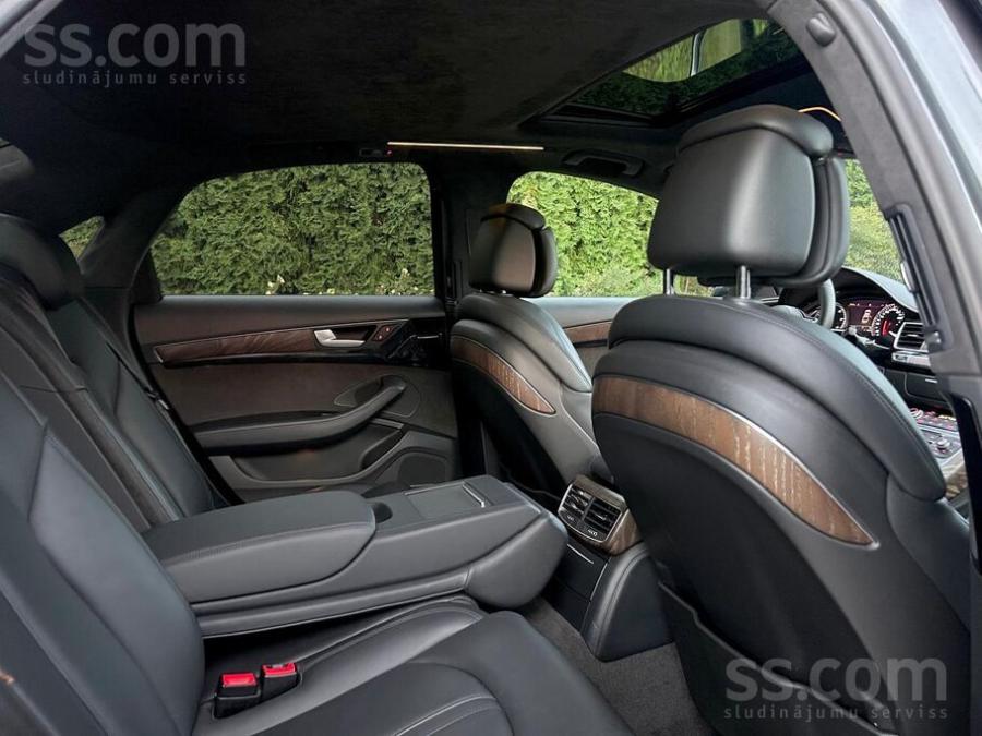 Pelēks Audi A8 2016 Rīga, ar dzinēja tilpumu 3.00 L un nobraukumu 360 tūkst. km par 13500 €, foto 19 vietnē AUTOMOTO.COM.LV