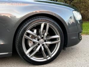 Pelēks Audi A8 2016 Rīga, ar dzinēja tilpumu 3.00 L un nobraukumu 360 tūkst. km par 13500 €, foto 32 vietnē AUTOMOTO.COM.LV