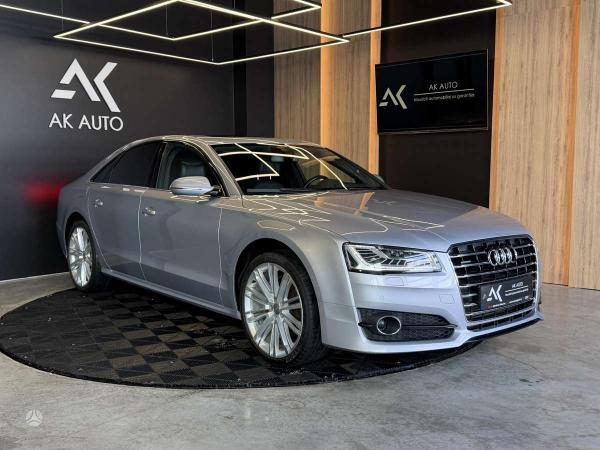 Grey Audi A8 2017 in Kaunas, with an engine capacity of 2.97 L and mileage of 134 thousand km for 28990 €, photo 2 on AUTOMOTO.COM.LV