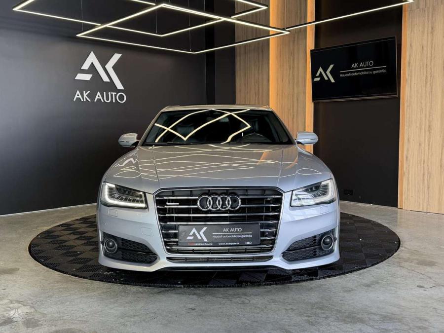 Grey Audi A8 2017 in Kaunas, with an engine capacity of 2.97 L and mileage of 134 thousand km for 28990 €, photo 4 on AUTOMOTO.COM.LV