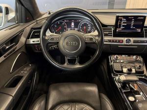 Grey Audi A8 2017 in Kaunas, with an engine capacity of 2.97 L and mileage of 134 thousand km for 28990 €, photo 15 on AUTOMOTO.COM.LV
