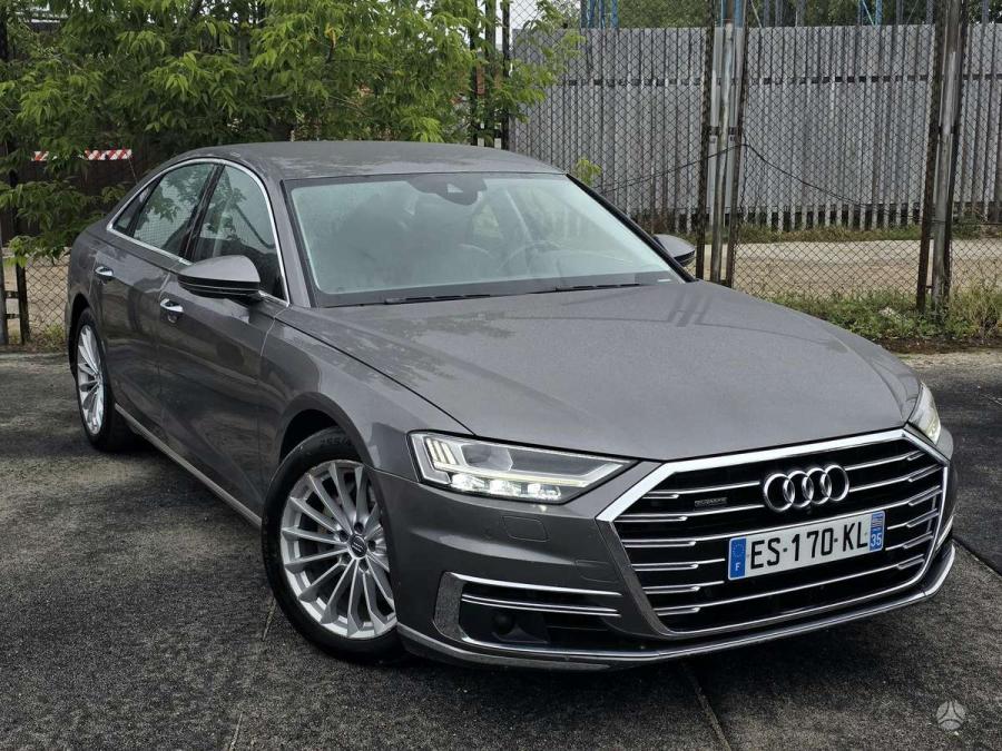 Pelēks Audi A8 2017 Šauļi, ar dzinēja tilpumu 2.97 L un nobraukumu 380 tūkst. km par 28000 €, foto 1 vietnē AUTOMOTO.COM.LV