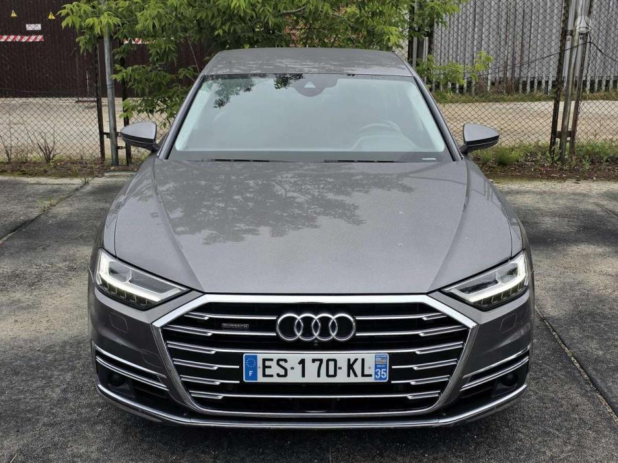 Pelēks Audi A8 2017 Šauļi, ar dzinēja tilpumu 2.97 L un nobraukumu 380 tūkst. km par 28000 €, foto 3 vietnē AUTOMOTO.COM.LV