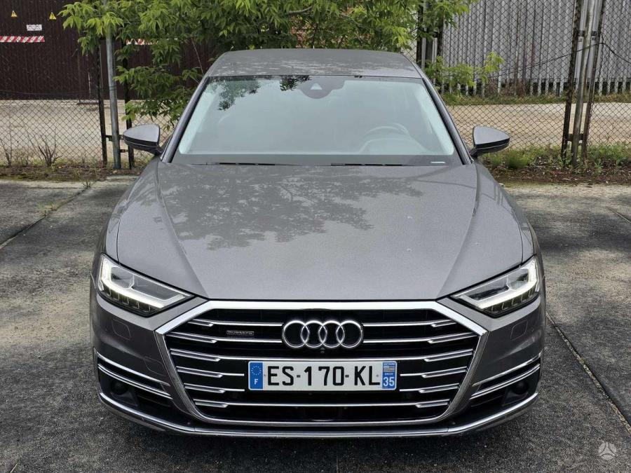 Pelēks Audi A8 2017 Šauļi, ar dzinēja tilpumu 2.97 L un nobraukumu 380 tūkst. km par 25000 €, foto 3 vietnē AUTOMOTO.COM.LV