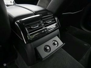 Pelēks Audi A8 2017 Šauļi, ar dzinēja tilpumu 2.97 L un nobraukumu 380 tūkst. km par 25000 €, foto 21 vietnē AUTOMOTO.COM.LV