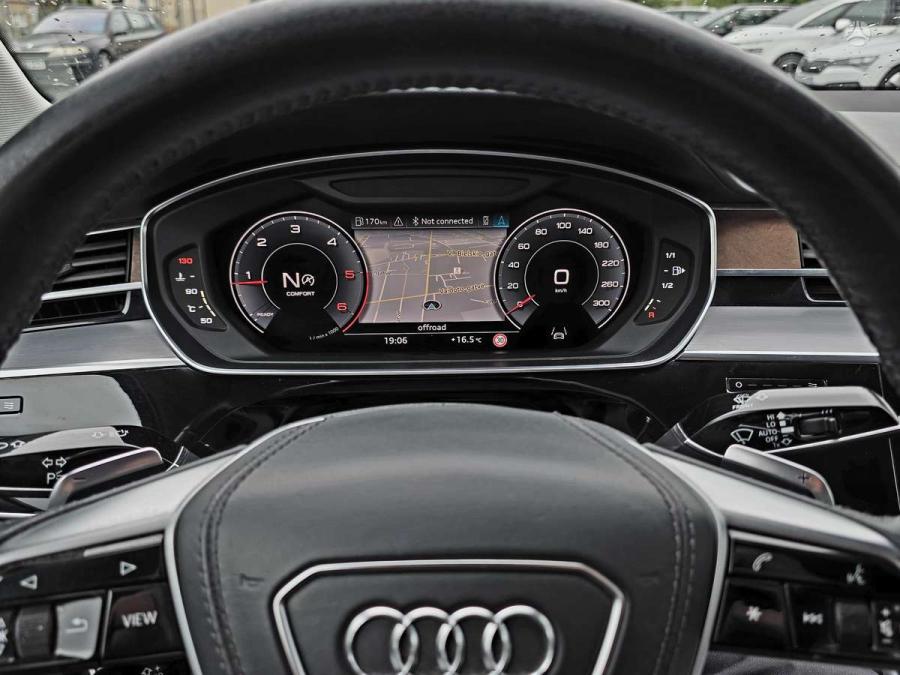 Pelēks Audi A8 2017 Šauļi, ar dzinēja tilpumu 2.97 L un nobraukumu 380 tūkst. km par 25000 €, foto 26 vietnē AUTOMOTO.COM.LV
