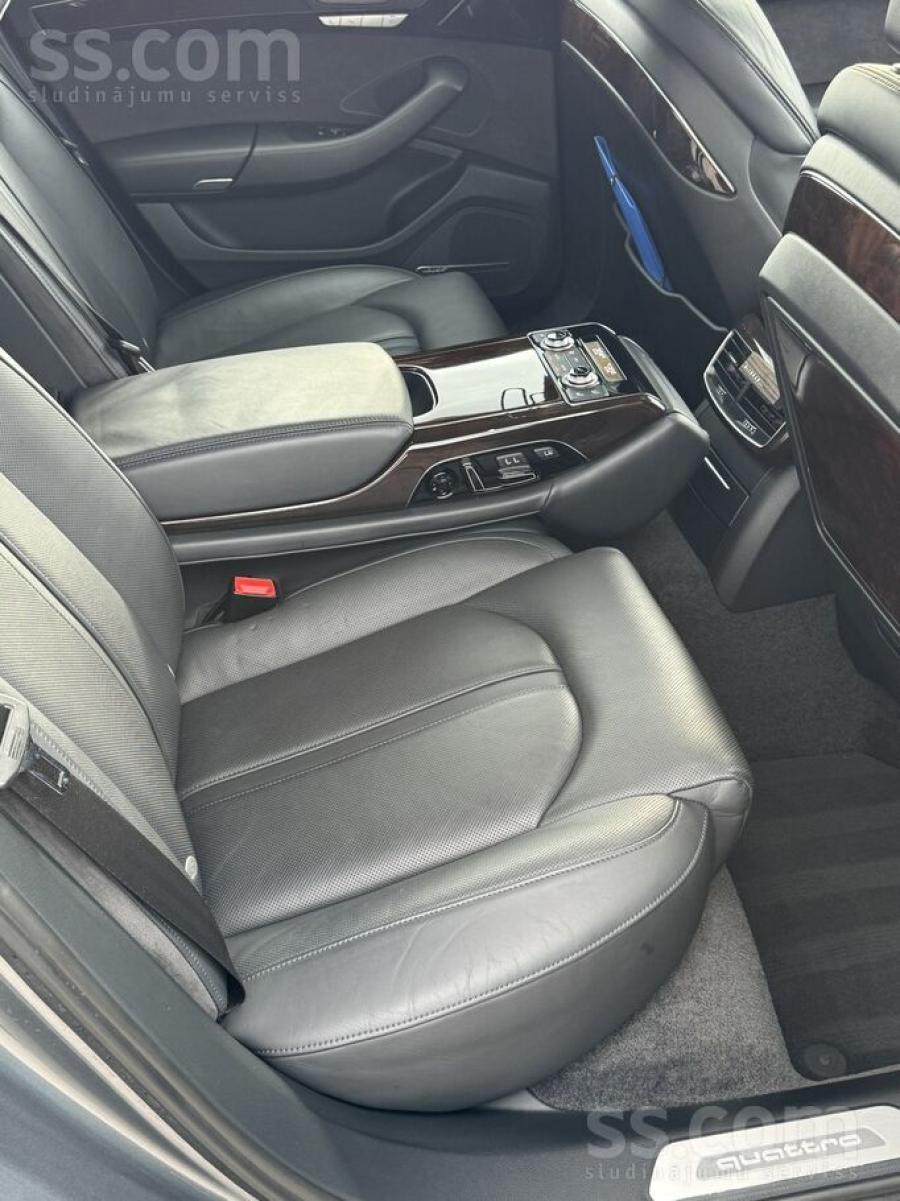 Pelēks Audi A8 2017 Rīga, ar dzinēja tilpumu 3.00 L un nobraukumu 252 tūkst. km par 21800 €, foto 18 vietnē AUTOMOTO.COM.LV