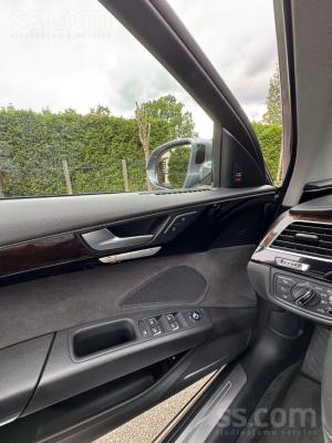 Pelēks Audi A8 2017 Rīga, ar dzinēja tilpumu 3.00 L un nobraukumu 252 tūkst. km par 21800 €, foto 27 vietnē AUTOMOTO.COM.LV