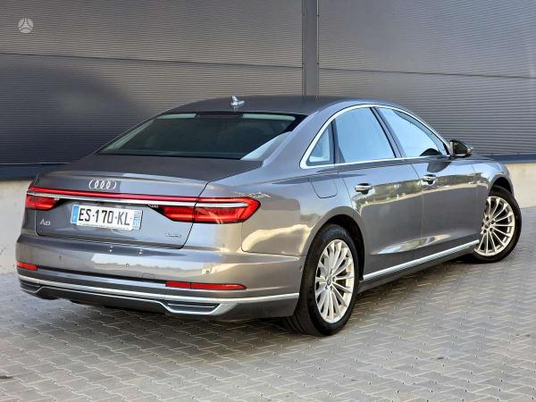 Pelēks Audi A8 2017 Šauļi, ar dzinēja tilpumu 2.97 L un nobraukumu 380 tūkst. km par 22500 €, foto 10 vietnē AUTOMOTO.COM.LV