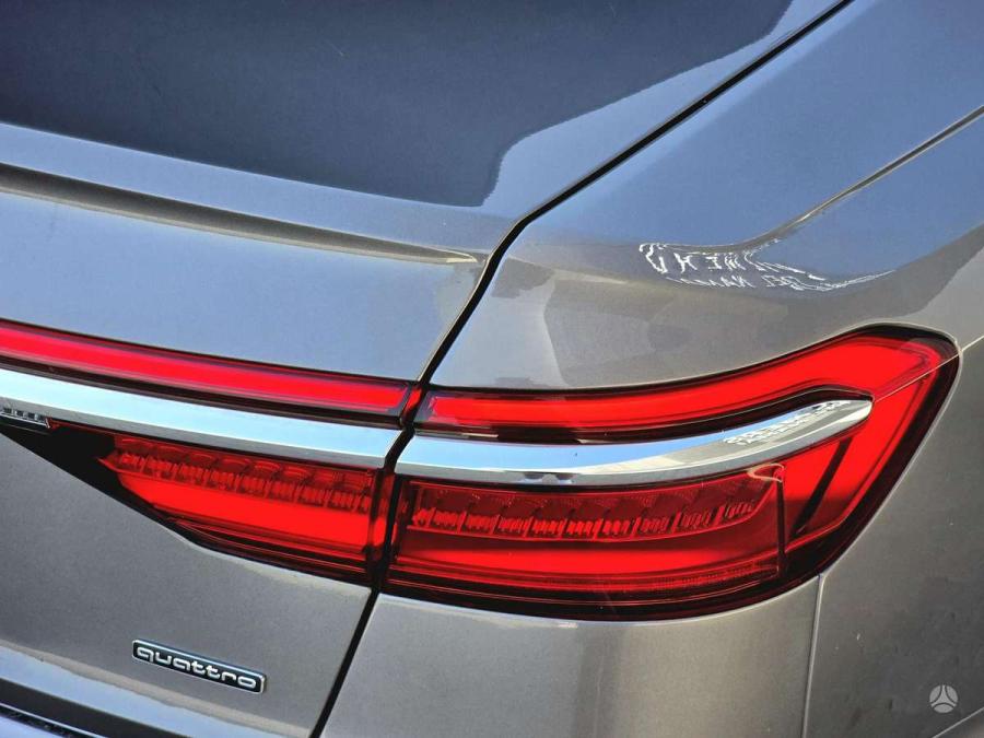 Pelēks Audi A8 2017 Šauļi, ar dzinēja tilpumu 2.97 L un nobraukumu 380 tūkst. km par 22500 €, foto 14 vietnē AUTOMOTO.COM.LV
