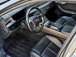 Pelēks Audi A8 2017 Šauļi, ar dzinēja tilpumu 2.97 L un nobraukumu 380 tūkst. km par 22500 €, foto 18 vietnē AUTOMOTO.COM.LV