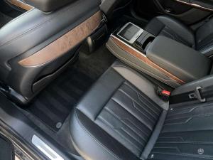 Pelēks Audi A8 2017 Šauļi, ar dzinēja tilpumu 2.97 L un nobraukumu 380 tūkst. km par 22500 €, foto 27 vietnē AUTOMOTO.COM.LV