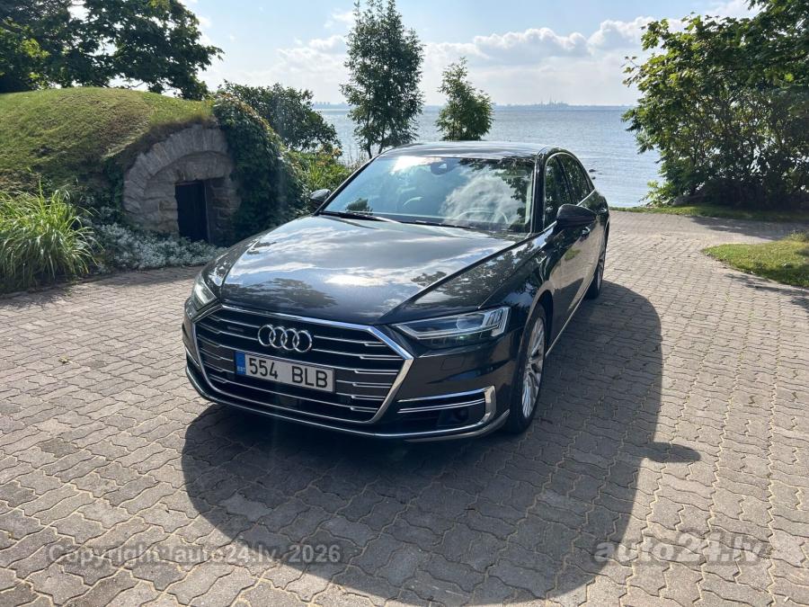 Grey Audi A8 2017 in Tallinn, with an engine capacity of 3.00 L and mileage of 206 thousand km for 29500 €, photo 1 on AUTOMOTO.COM.LV