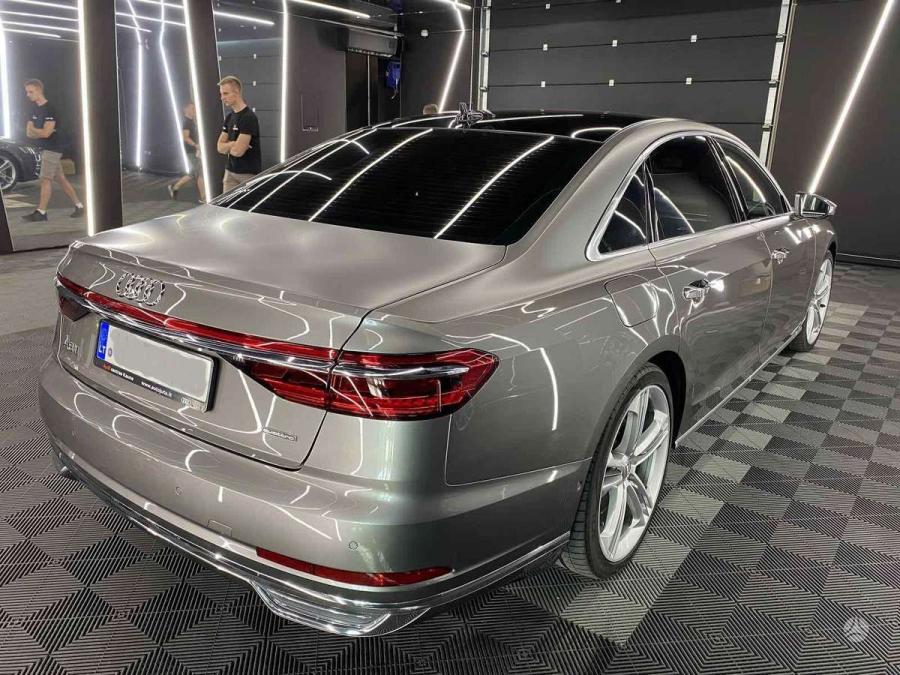 Pelēks Audi A8 2018 Kauņa, ar dzinēja tilpumu 3.00 L un nobraukumu 120 tūkst. km par 39000 €, foto 2 vietnē AUTOMOTO.COM.LV