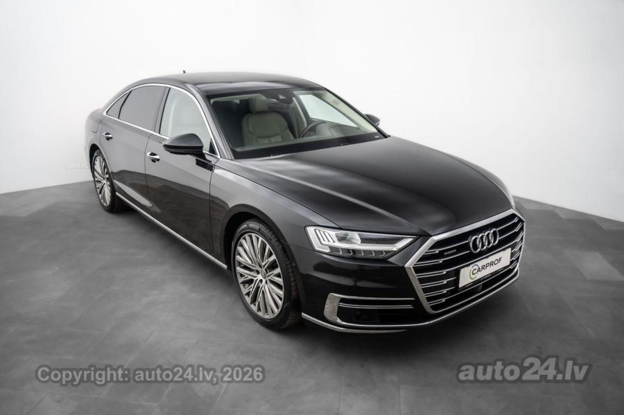 Grey Audi A8 2018 in Tallinn, with an engine capacity of 3.00 L and mileage of 238 thousand km for 30999 €, photo 4 on AUTOMOTO.COM.LV