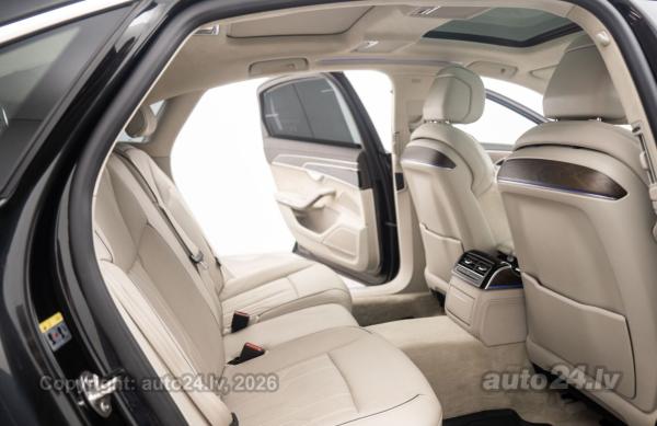 Grey Audi A8 2018 in Tallinn, with an engine capacity of 3.00 L and mileage of 238 thousand km for 30999 €, photo 9 on AUTOMOTO.COM.LV