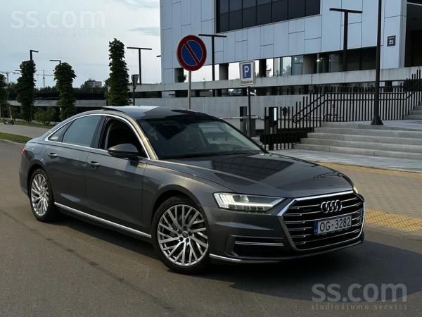 Grey Audi A8 2018 in Riga, with an engine capacity of 3.00 L and mileage of 265 thousand km for 34200 €, photo 2 on AUTOMOTO.COM.LV