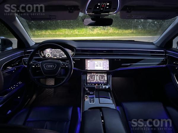 Grey Audi A8 2018 in Riga, with an engine capacity of 3.00 L and mileage of 265 thousand km for 34200 €, photo 10 on AUTOMOTO.COM.LV