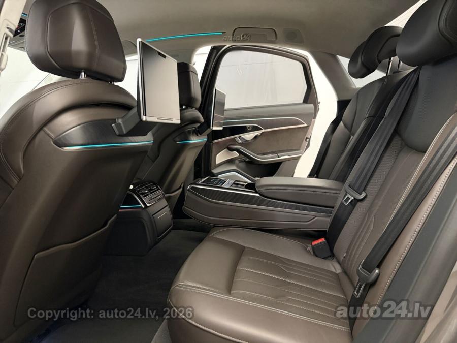 Grey Audi A8 2018 in Tallinn, with an engine capacity of 3.00 L and mileage of 201 thousand km for 33900 €, photo 7 on AUTOMOTO.COM.LV