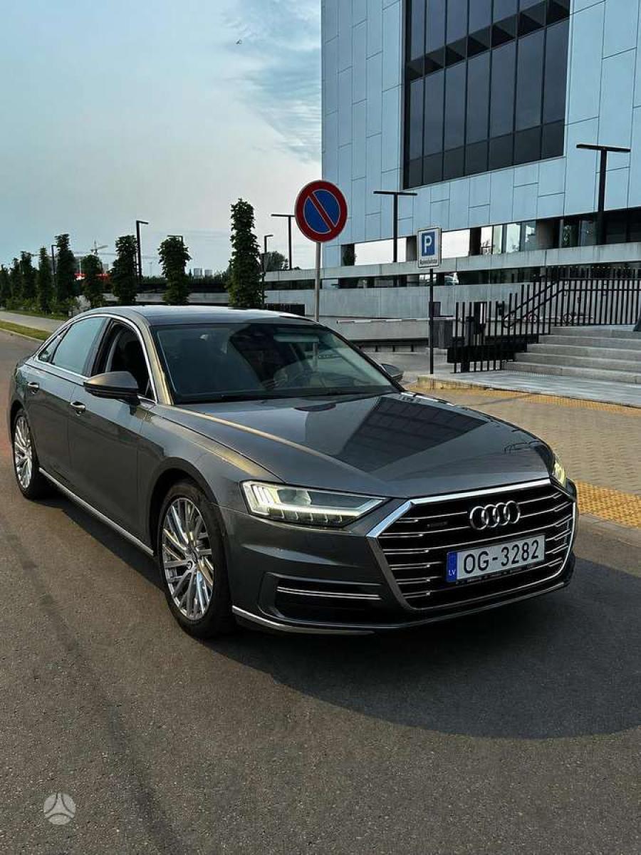 Grey Audi A8 2018 in Riga, with an engine capacity of 3.00 L and mileage of 262 thousand km for 32700 €, photo 1 on AUTOMOTO.COM.LV