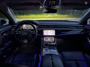 Grey Audi A8 2018 in Riga, with an engine capacity of 3.00 L and mileage of 262 thousand km for 32700 €, photo 15 on AUTOMOTO.COM.LV