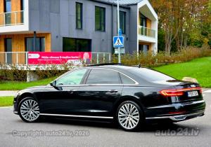 Grey Audi A8 2018 in Tallinn, with an engine capacity of 3.00 L and mileage of 239 thousand km for 30990 €, photo 7 on AUTOMOTO.COM.LV