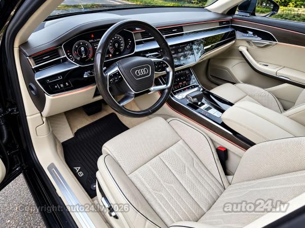 Pelēks Audi A8 2018 Tallina, ar dzinēja tilpumu 3.00 L un nobraukumu 239 tūkst. km par 30990 €, foto 9 vietnē AUTOMOTO.COM.LV
