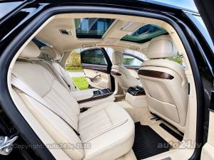 Grey Audi A8 2018 in Tallinn, with an engine capacity of 3.00 L and mileage of 239 thousand km for 30990 €, photo 14 on AUTOMOTO.COM.LV