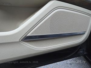 Grey Audi A8 2018 in Tallinn, with an engine capacity of 3.00 L and mileage of 239 thousand km for 30990 €, photo 26 on AUTOMOTO.COM.LV