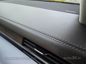 Grey Audi A8 2018 in Tallinn, with an engine capacity of 3.00 L and mileage of 239 thousand km for 30990 €, photo 28 on AUTOMOTO.COM.LV